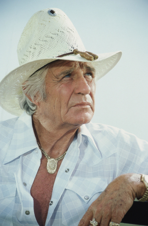 شاهد The Last Command بثًا مباشرًا على الإنترنت على Moviebox