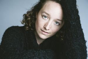 Regardez Traquées en streaming en ligne sur Moviebox