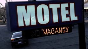 شاهد The Pilot's Wife بثًا مباشرًا على الإنترنت على Moviebox