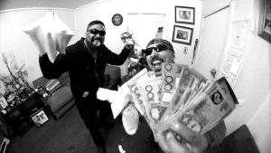 شاهد Housos vs. Authority بثًا مباشرًا على الإنترنت على Moviebox