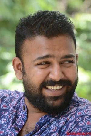 Watch Sita Ramam [ترجمة عربية] Streaming Online on Moviebox