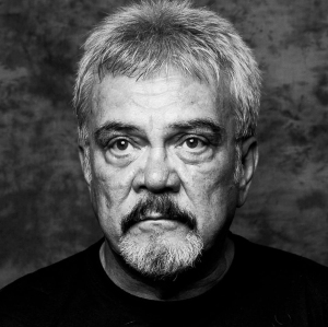 Watch Dune Warriors Streaming Online on Moviebox